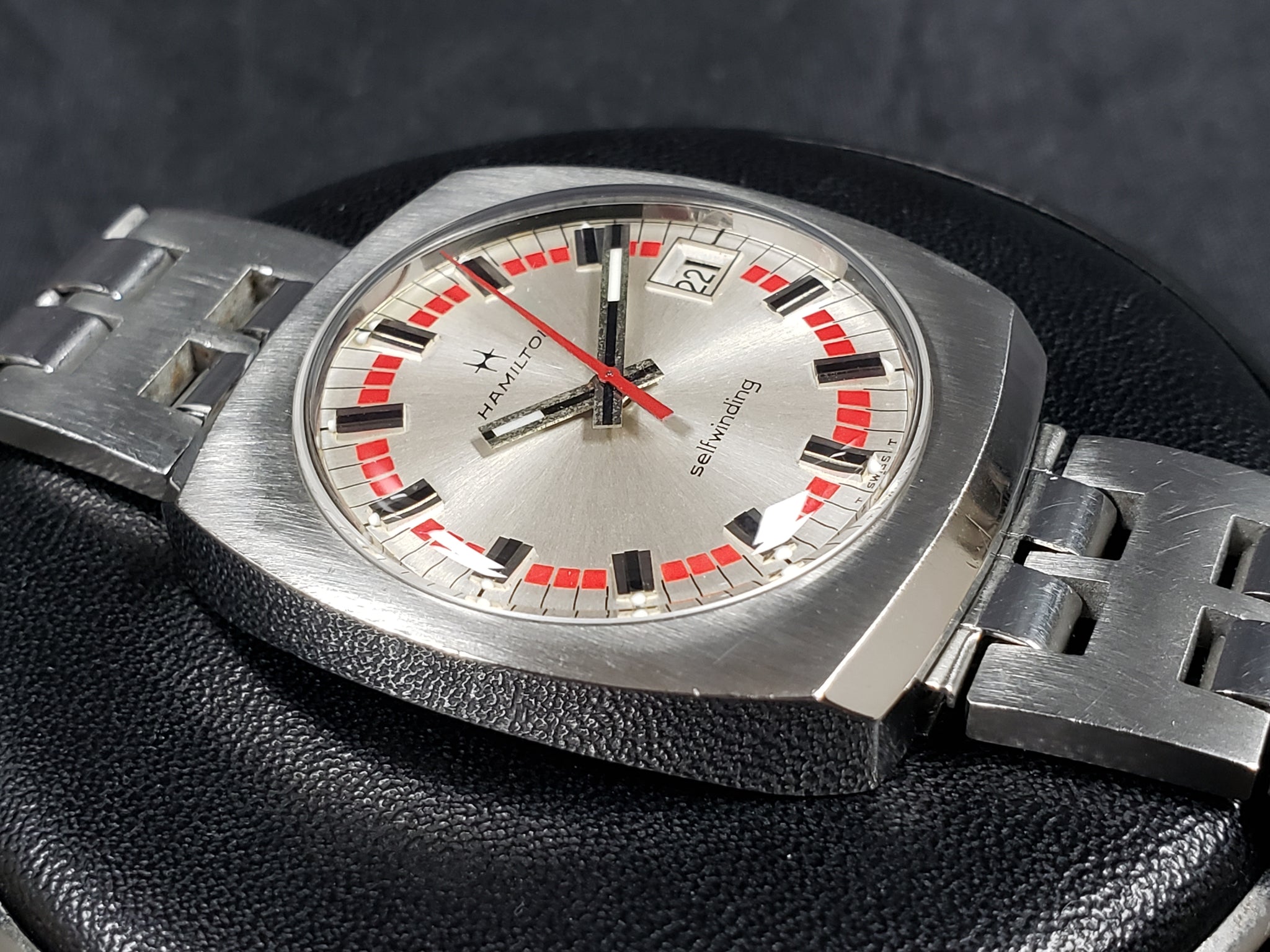 1973 Hamilton Auto Cal Columbia – Wolfe Vintage Watches