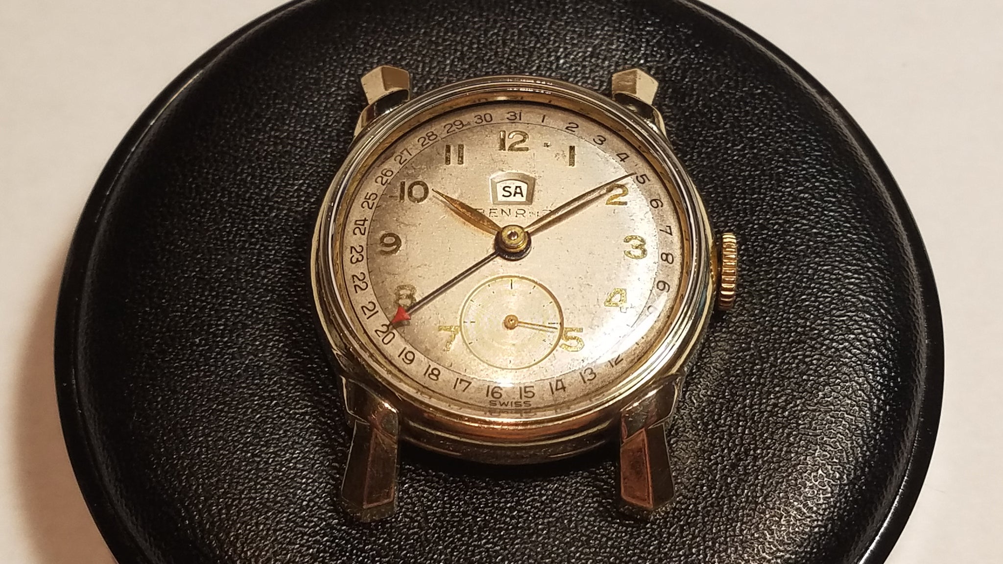 1950's Benrus CE 13 Vintage Pointer Date Watch – Wolfe Vintage Watches