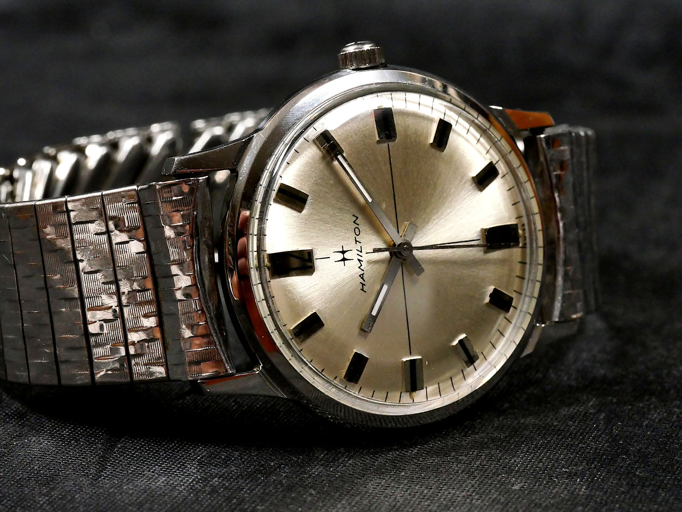 1960's Hamilton Thinline – Wolfe Vintage Watches